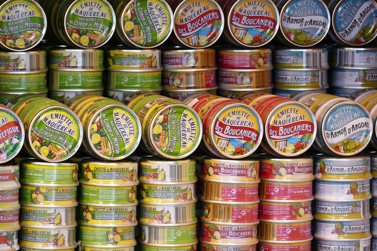 Neat and Tidy: Tips on How To Organize Canned Goods - CutHills.com